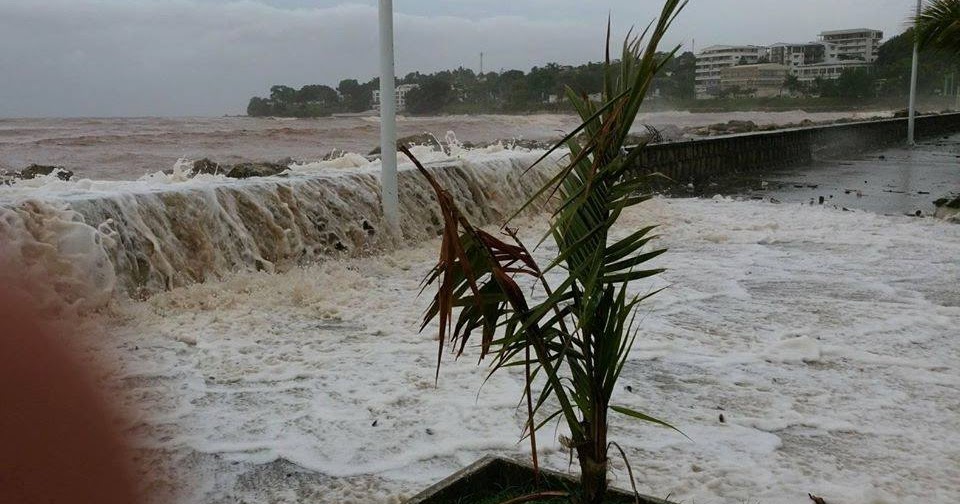 Madagascar : l'oeil du cyclone Belna a touché terre à proximité de ...
