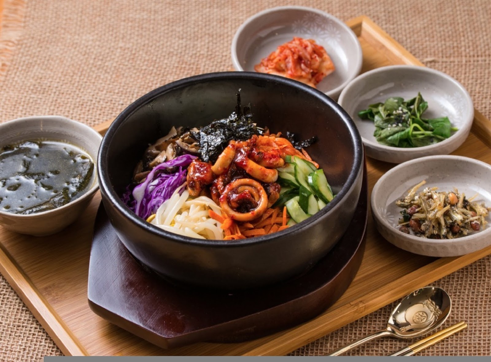Oiso Korean Traditional Cuisine & Café 7th Anniversary Outlet