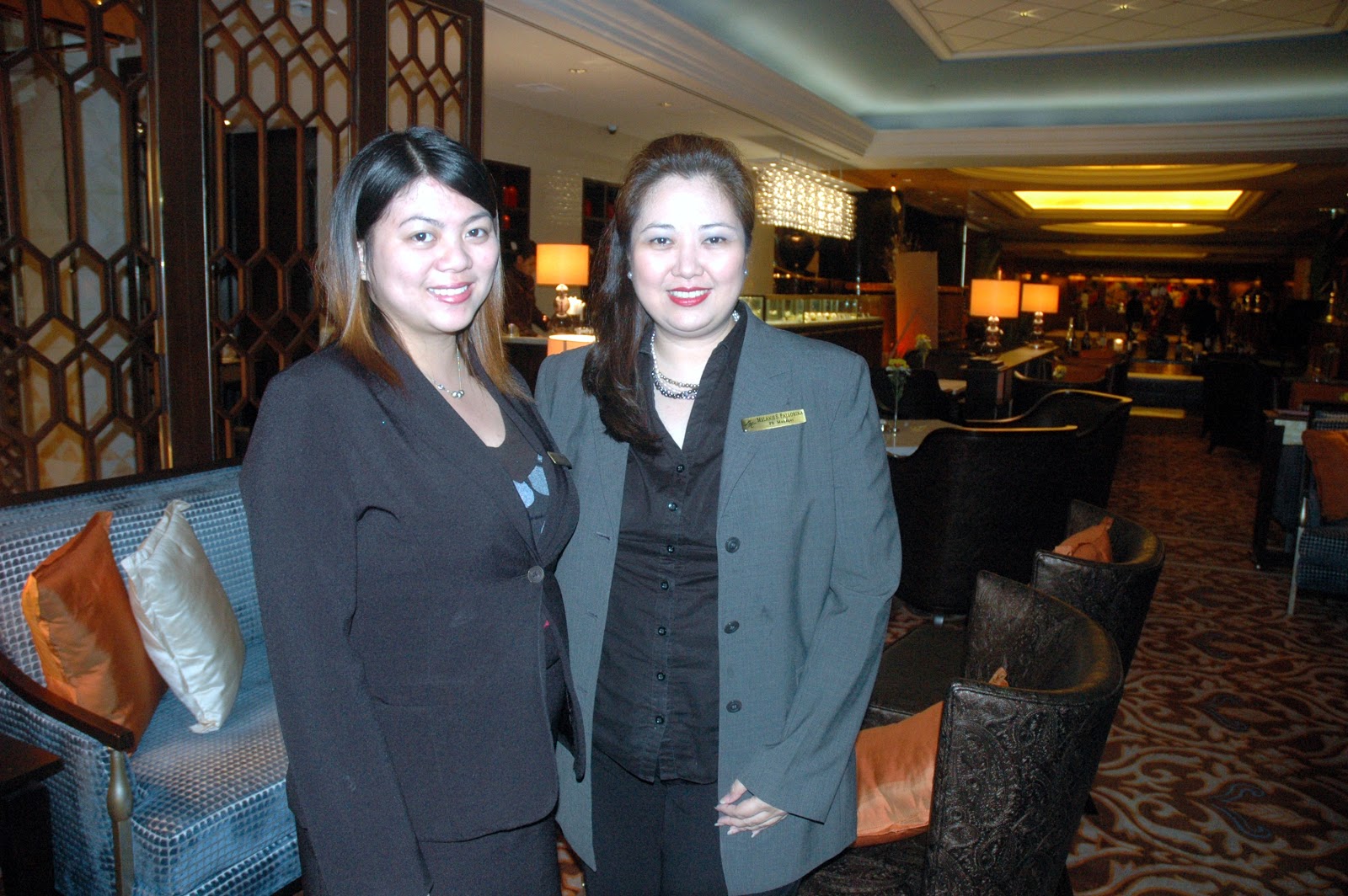 DUDE FOR FOOD: Food News: Diamond Hotel Opens The Lobby Lounge