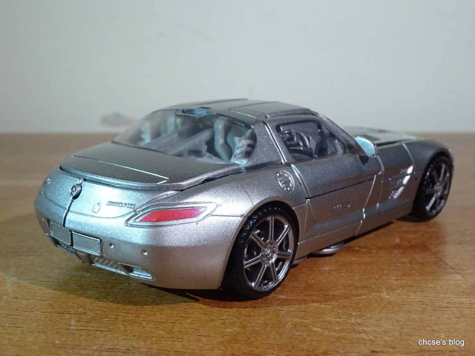 ChCse's blog: Toy Review: Transformers Generations Studio Series ...