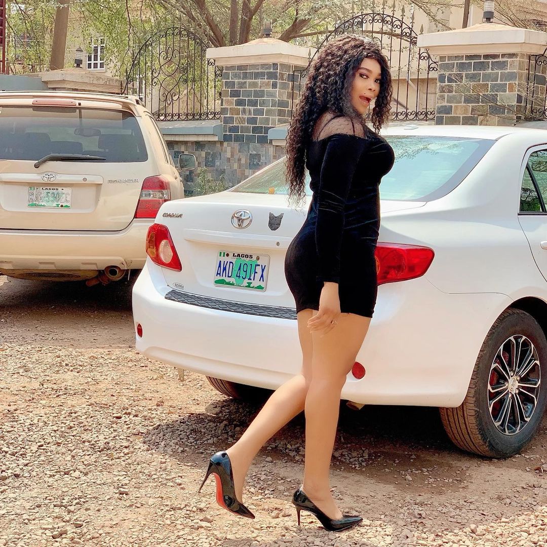 Height : How tall is Ruby Orjiakor? Ruby Ojiakor is about 5"4 feet tall.