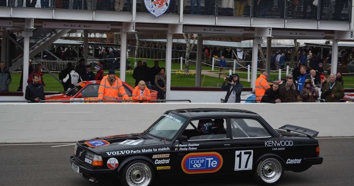 Volvo 240 Racing