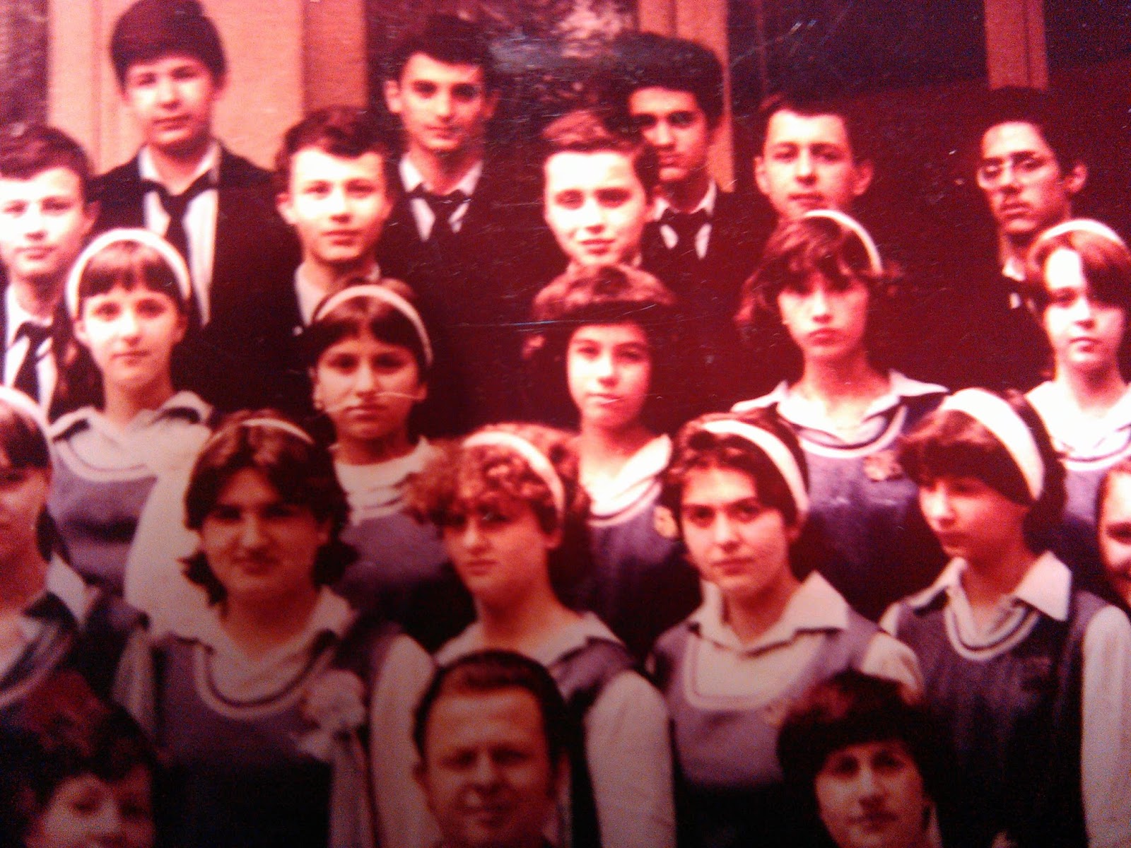 oliviamaria(nicolae)marcov: bucharest, romania: Scoala din România, în ...