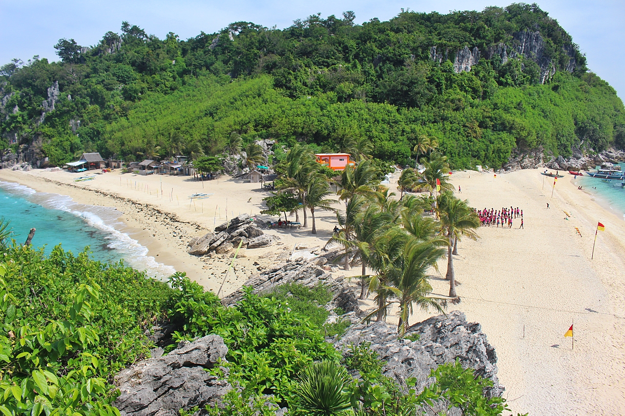 Standing on the Shoulders of Isla de Gigantes - Nomadic Experiences