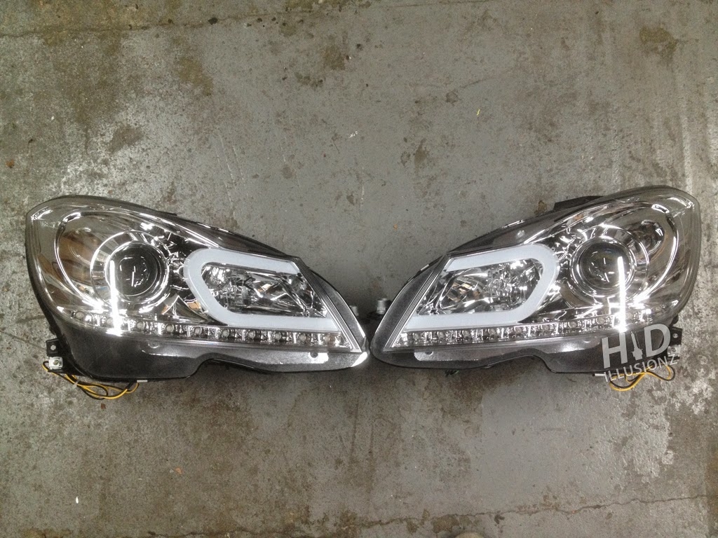 HID ILLUSIONZ: Mercedes Benz C63 AMG Mini H1 HID Retrofit Headlights