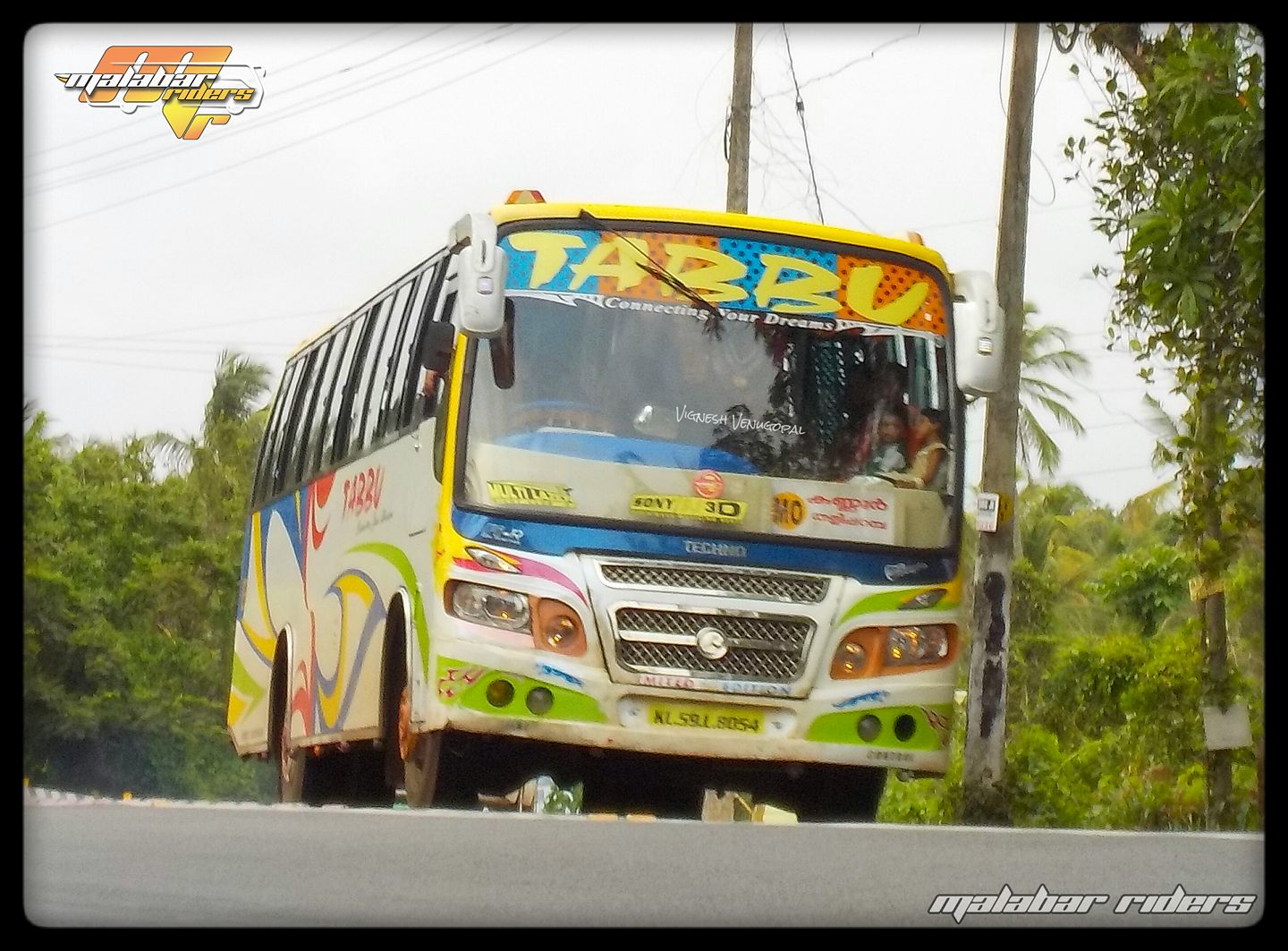 KANNUR PRIVATE BUSES: June 2017