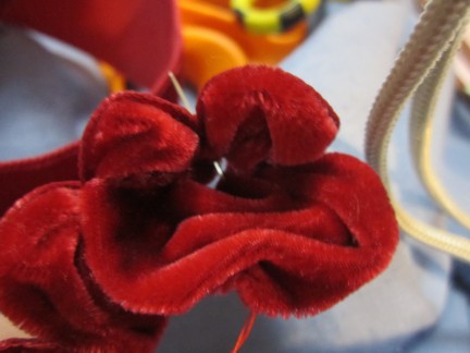 Ravings of a Mad Crafter: Valentine Inspired Velvet Ribbon Flower