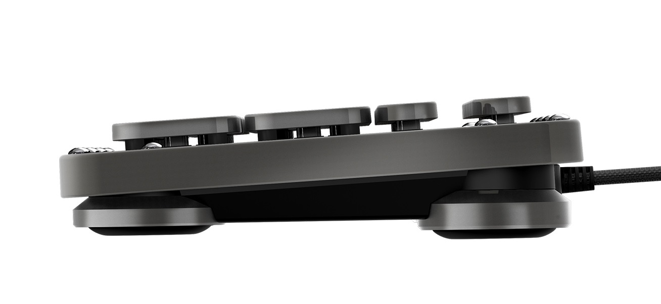 REVIEW: Azio Retro Classic Keyboard | The Test Pit