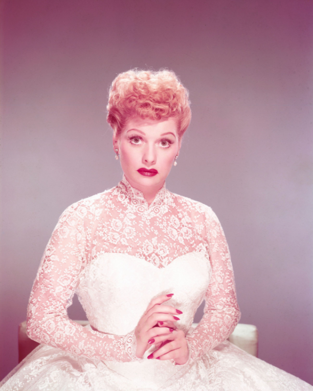 20 Vintage Portraits of Beautiful Lucille Ball With Red Hair ~ Vintage ...