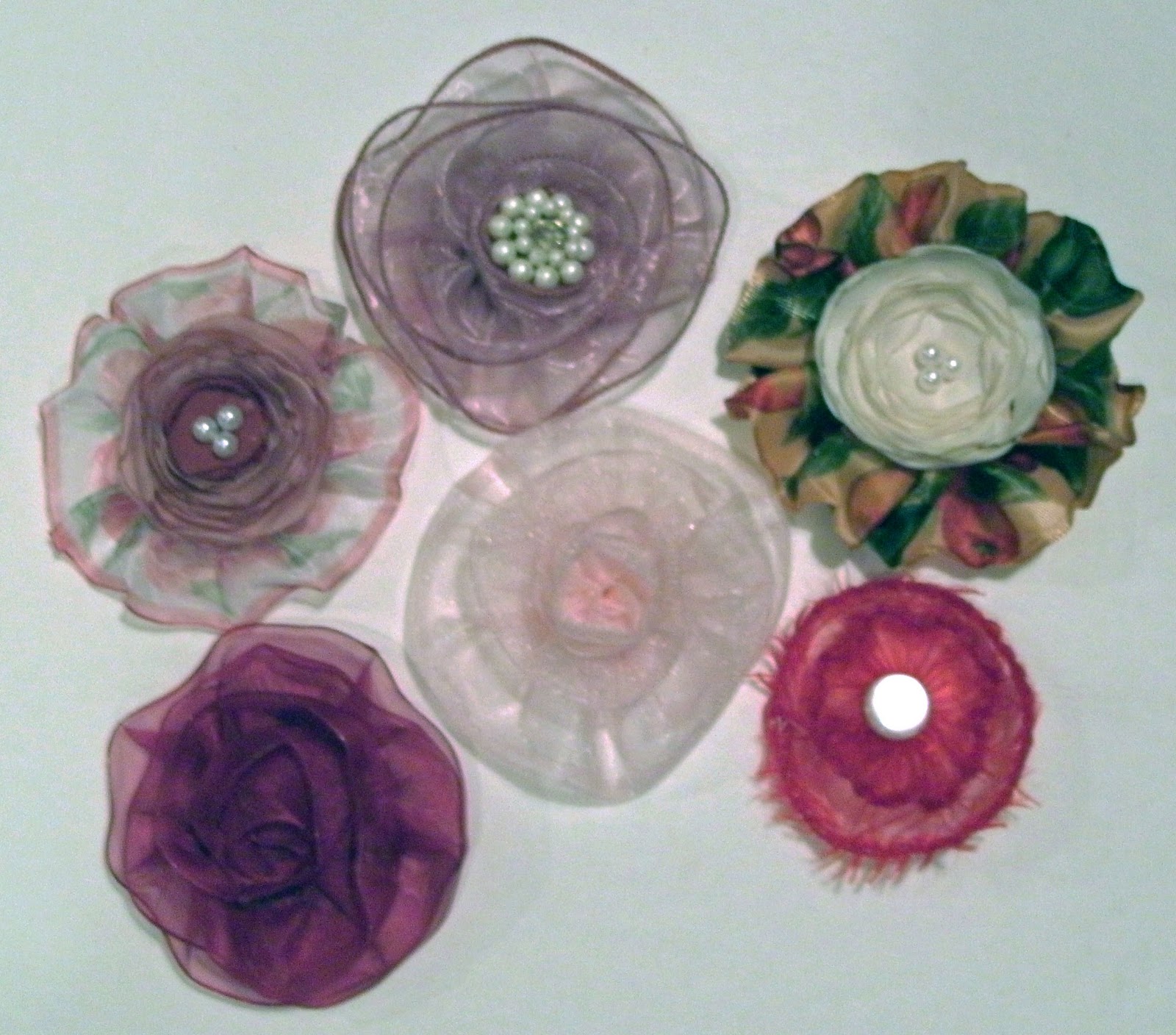 The Scrapper's Boutique: Some handmade flowers