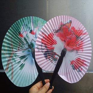 Door Gift: Kipas Tangan | The Arthara Wedding