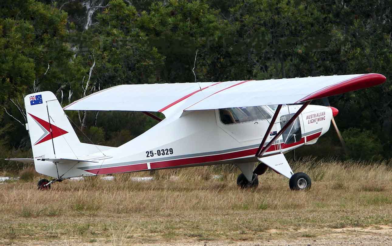 nhungdoicanh: Australian LightWing GR-912