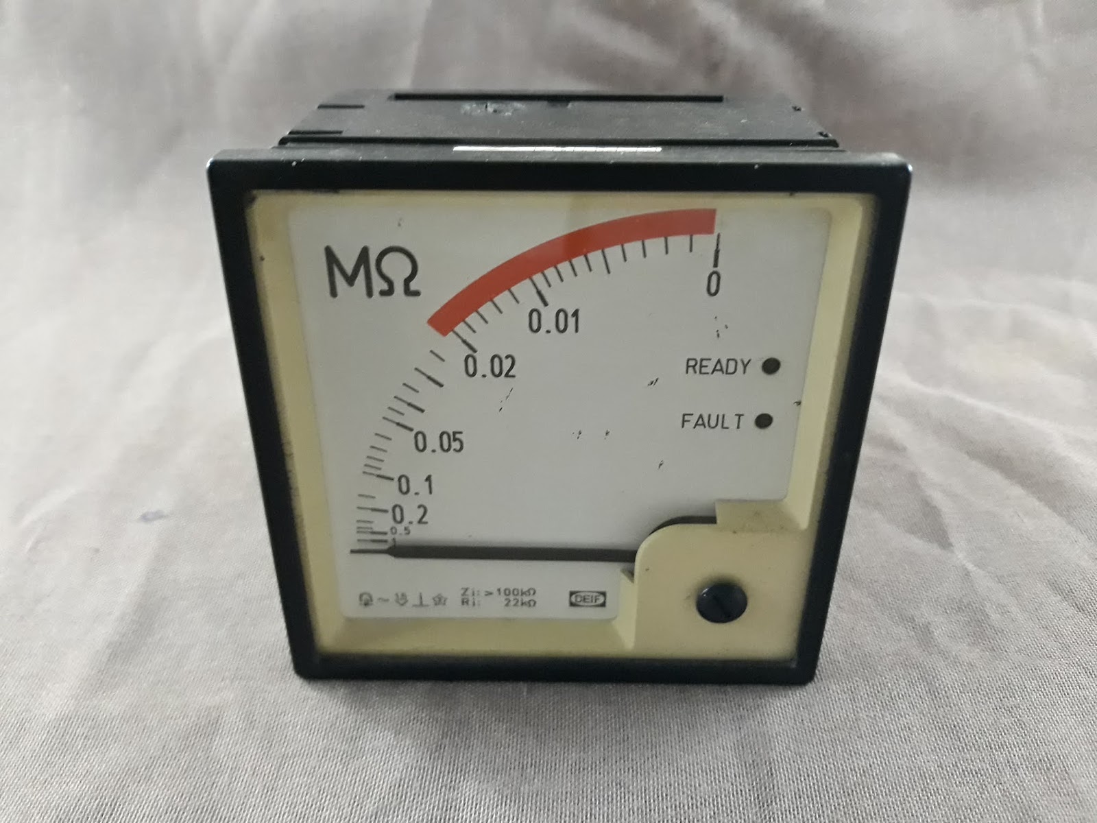 DEIF AAL-111Q96 INSULATION MONITOR AC NETWORK 257409.70