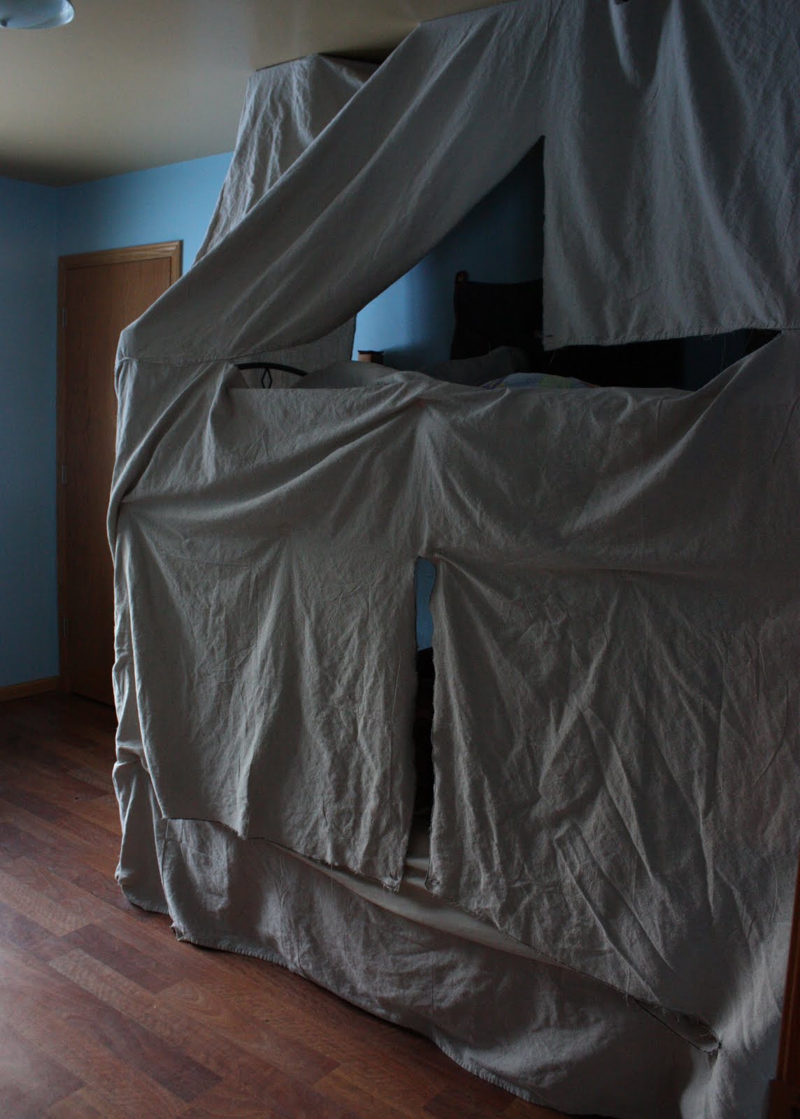 lil fish studios: bunk bed tent