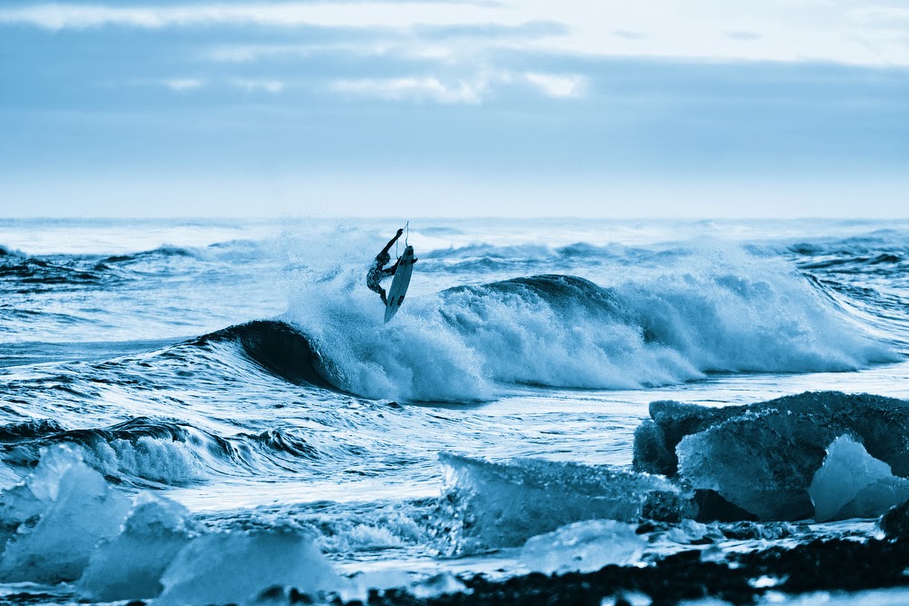 Full Guide to Surfing in Iceland - Best Spots and Tricks