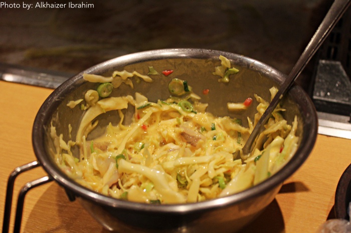 Lilpink Travels: The Okonomiyaki (お好み焼き) Experience / LILPINK | A ...