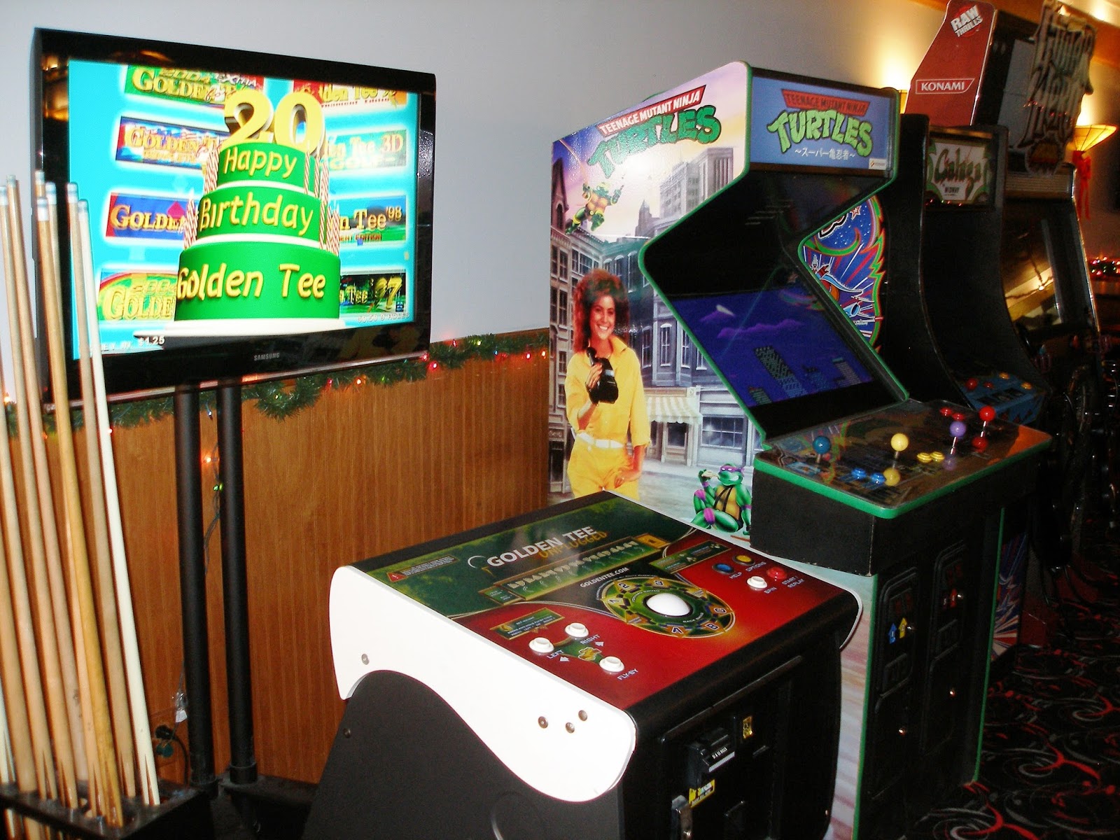 The Unsung Bars of Bay City: Shakespeare and Sisyphus turn up at the ...