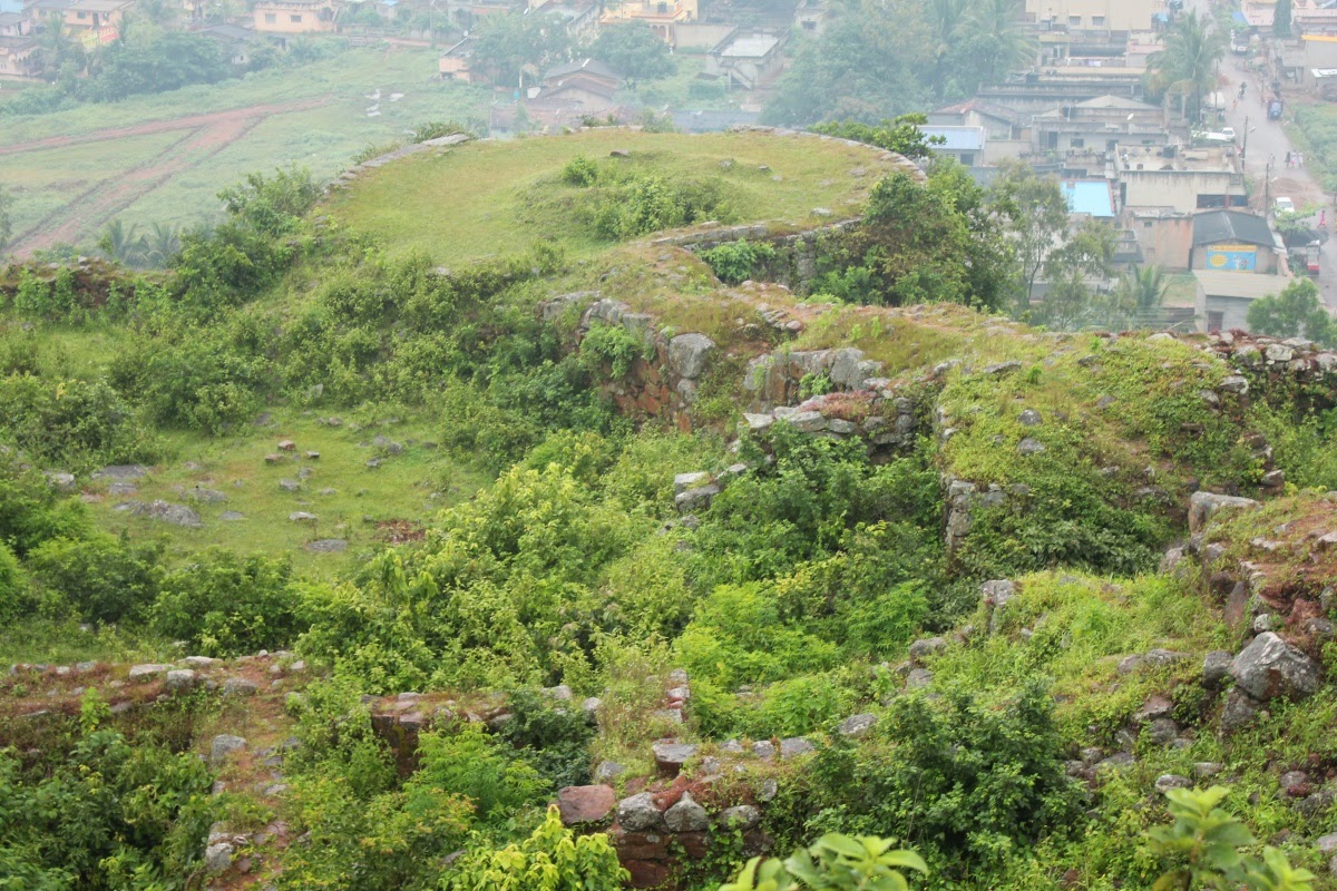 Journeys across Karnataka: Kakati fort