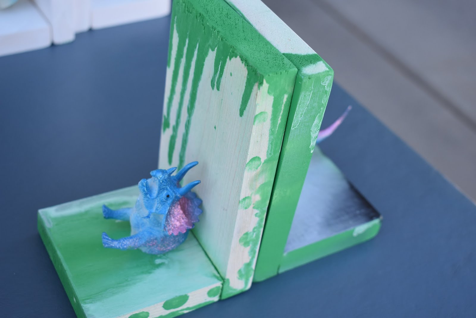 Wiggle, Poke, Giggle, Zoom: Baloo the Builder and Digging in the Past