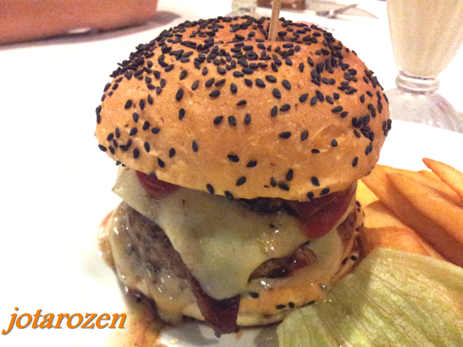 Footsteps - Jotaro's Travels: YummY! - Fat Boy's Burger Bar