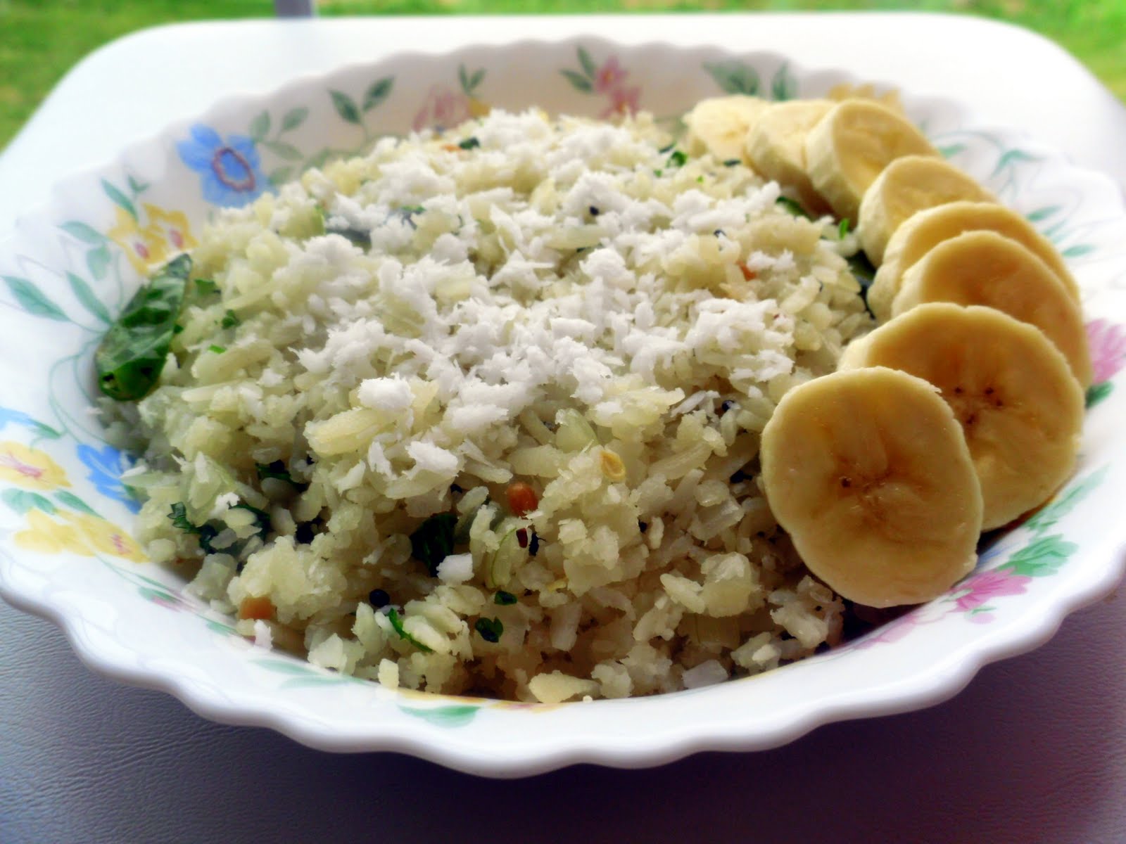 MAVILAS KITCHEN: Avil (poha/ flattened rice) Upma