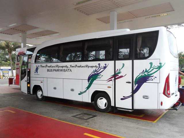 SEWA BUS JAYA PRIMA: BUS PARIWISATA JAYA PRIMA