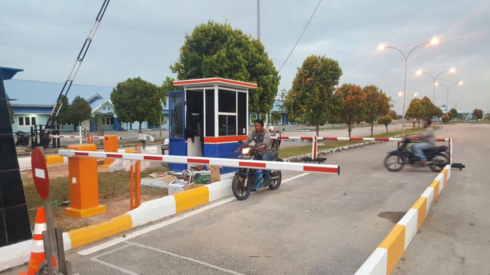 sistem parkir Manless untuk pengelolaan lahan parkir - Palang Parkir ...