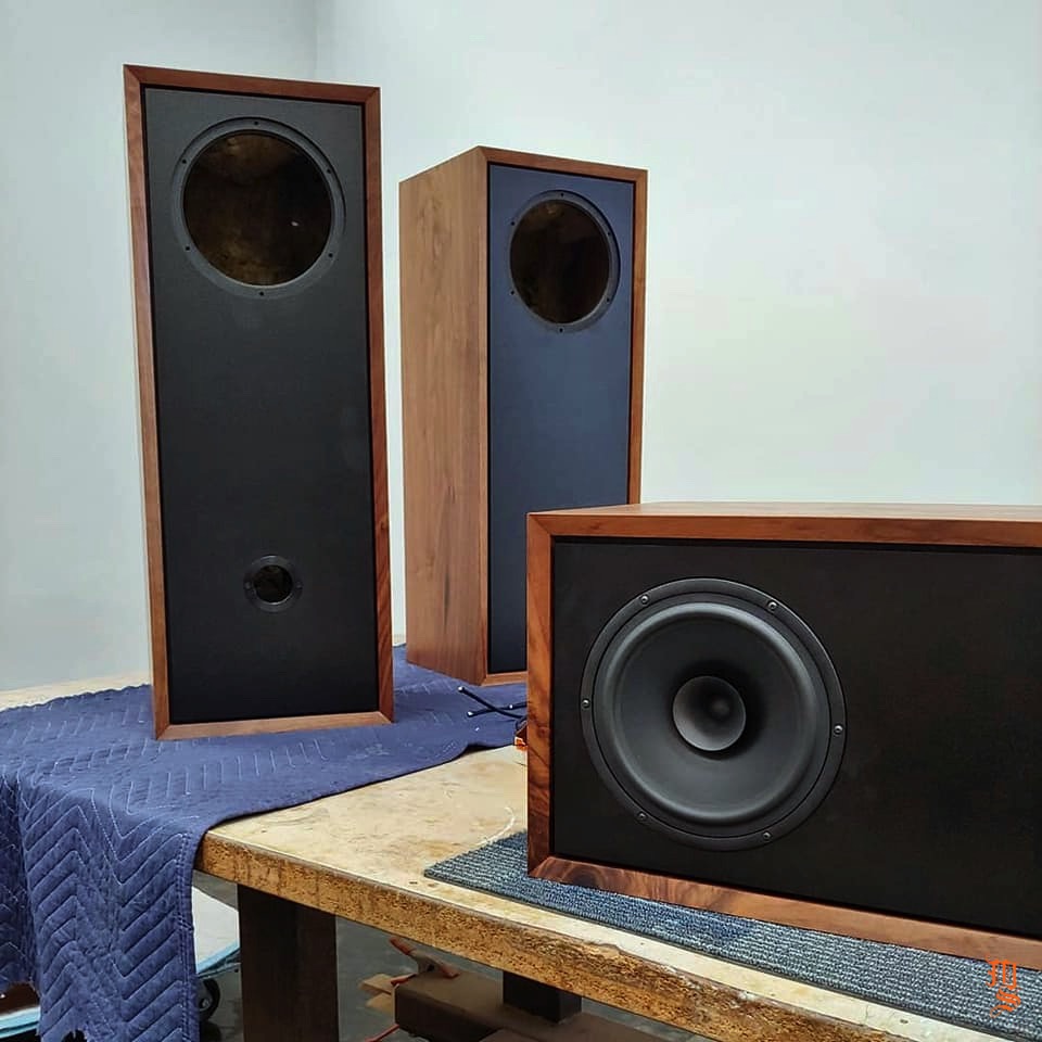 NEW FERN & ROBY RAVEN III SPEAKERS – Ultimate High-Fidelity