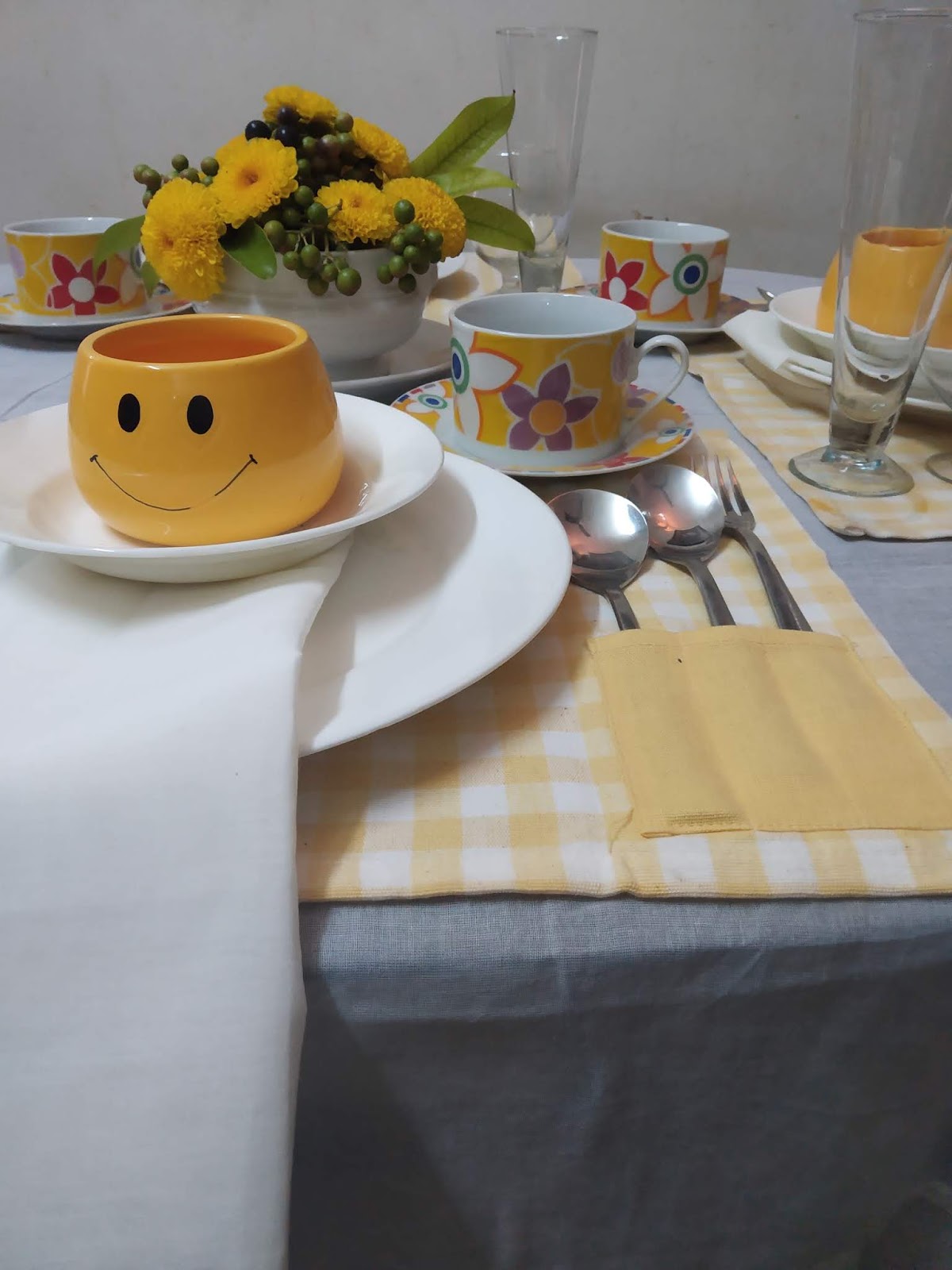 A Smiley Table:))