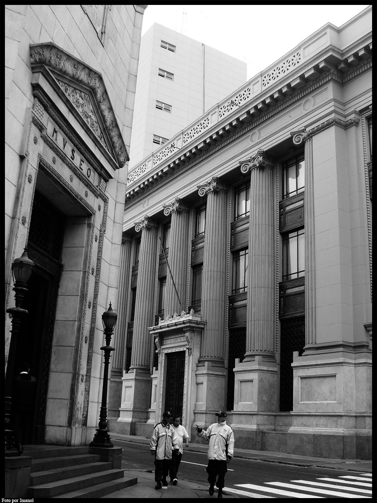 Antiguo Banco Italiano de Lima - Perú: En la actualidad es el Banco de ...