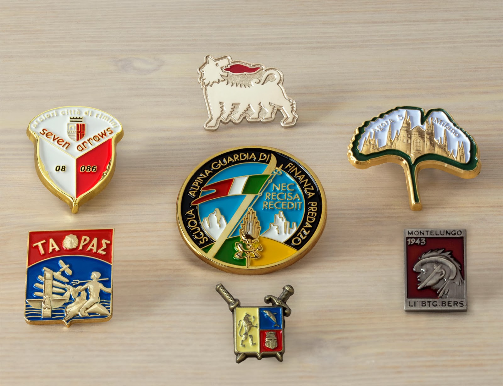 Il blog dei portachiavi personalizzati: Benvenute pins, spillette e ...