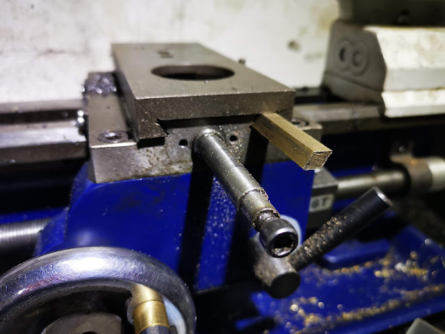Amelia Squariel: Mini-Lathe - Cross Slide Gib