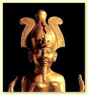 Symbols of Ancient Egypt: Crowns