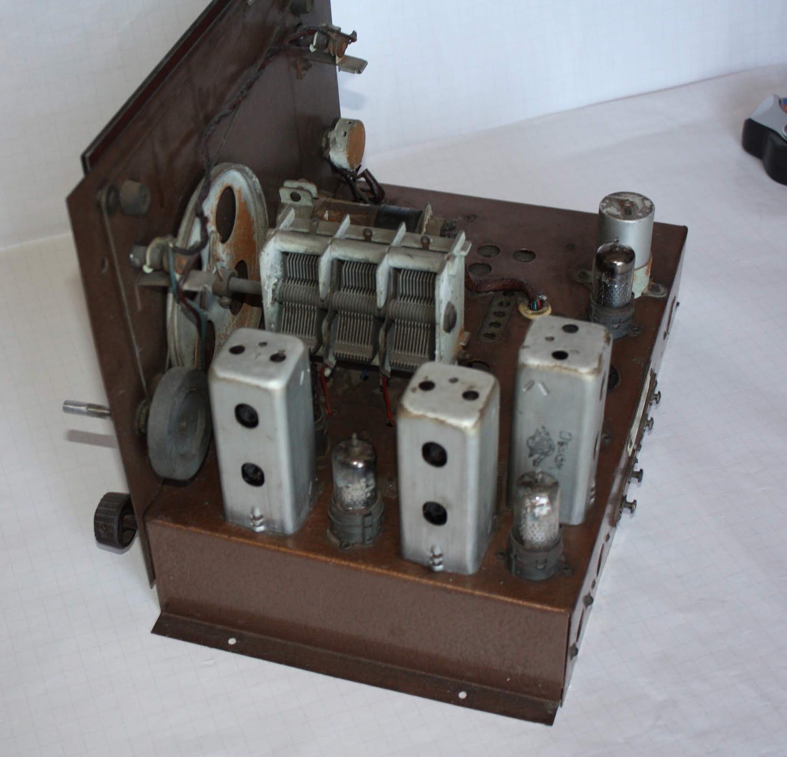 Kens Vintage Radios: Armstrongs Vintage Radio Model EXP 125/2CP