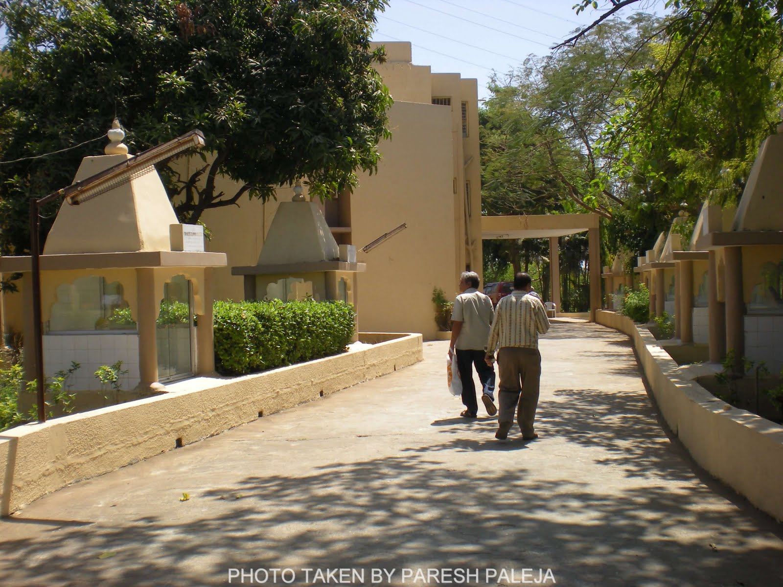 jakas photo: Malsar Ashram