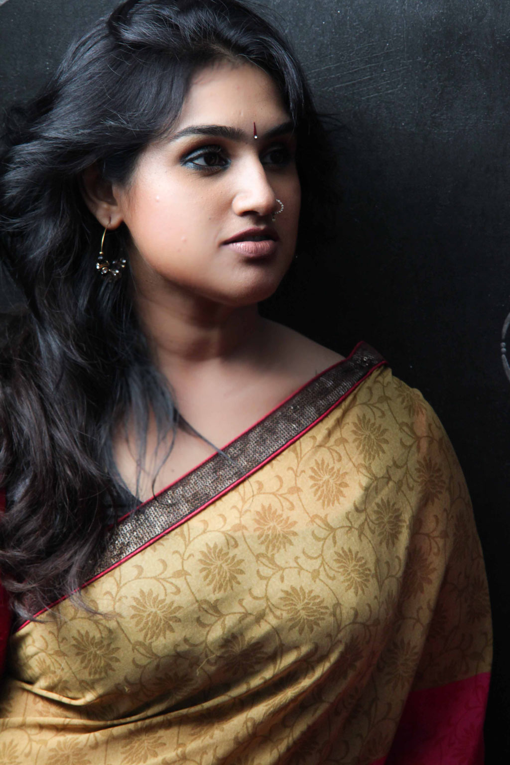 Vanitha Vijayakumar New Photos Stills |Tamil Cinema News Updates website