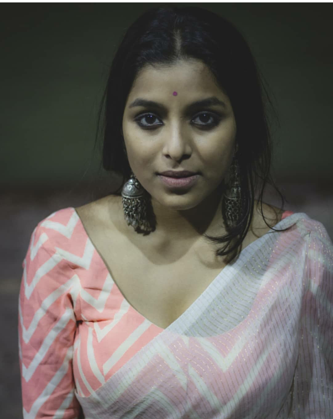 100+ Instagram Saree Model Rosi Das Photos