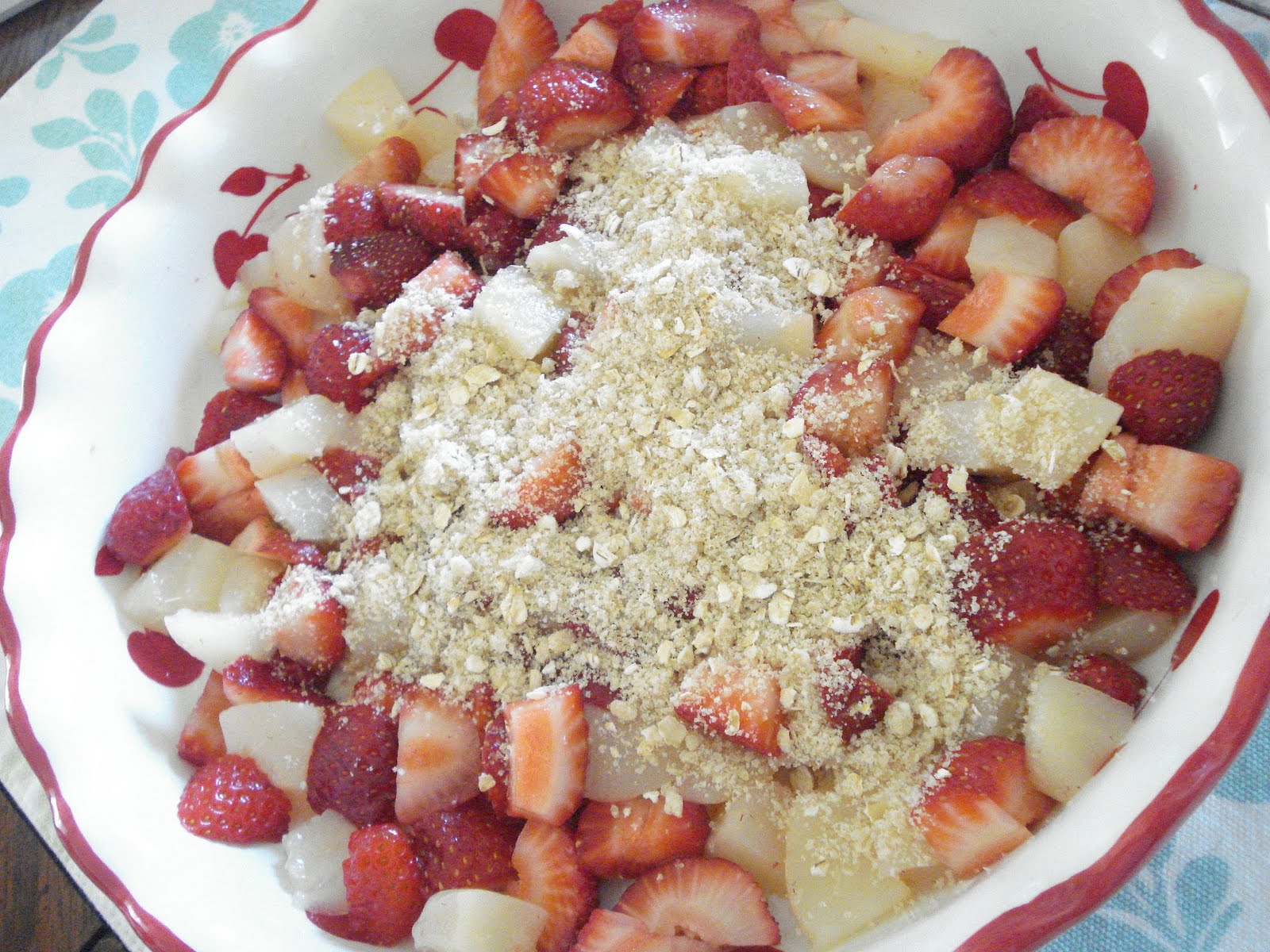 Simple Home: Strawberry Pear Crumble Love
