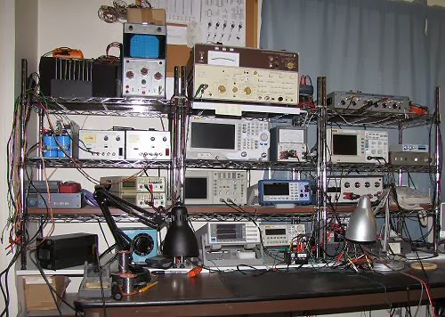 Vic's Tech Blog: Workbenches For Electronics