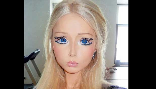 MANUSIA BARBIE VALERIA LUKYANOVA: MANUSIA BARBIE VALERIA LUKYANOVA