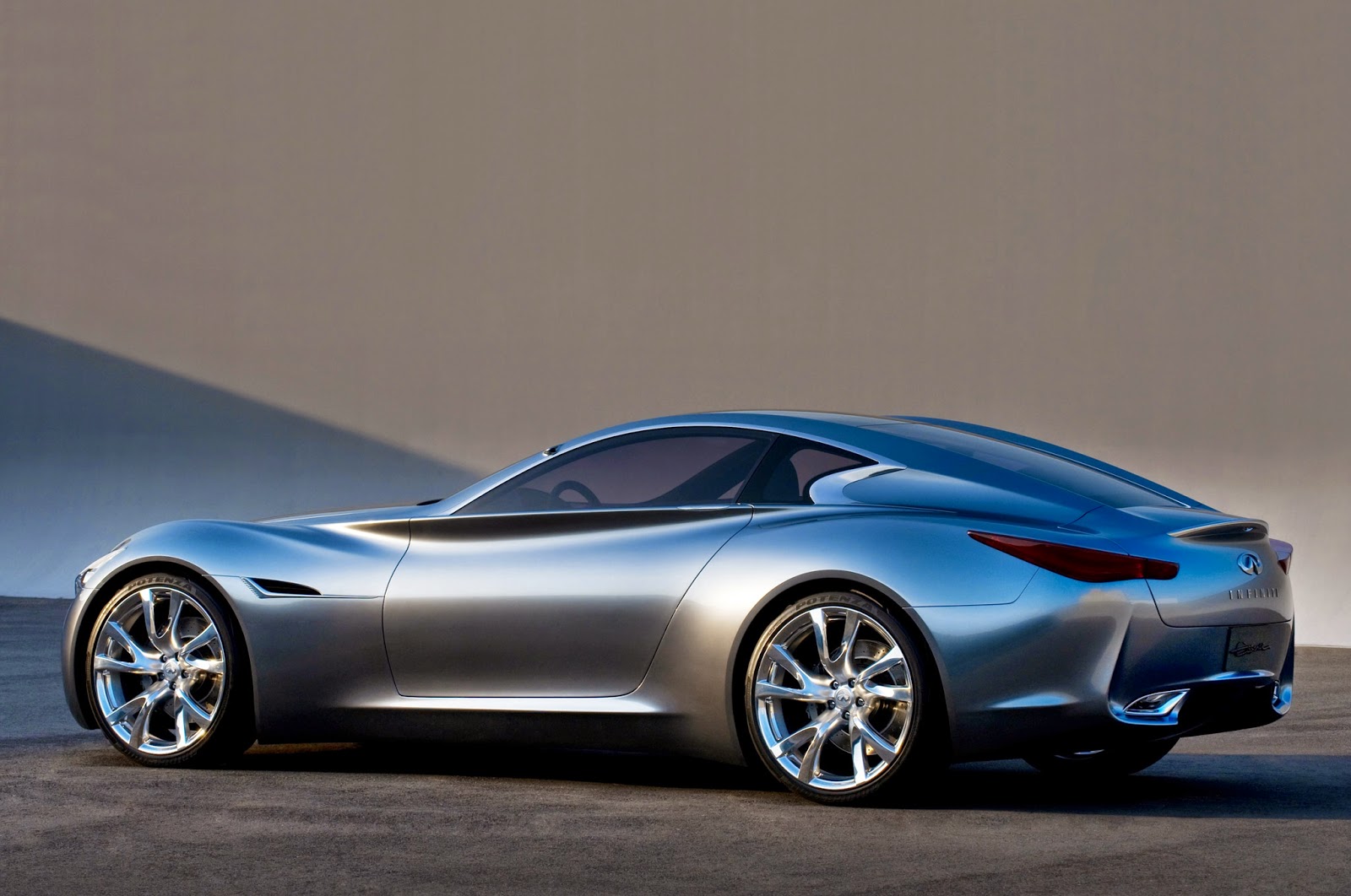 STG Auto Group: Infiniti Q80