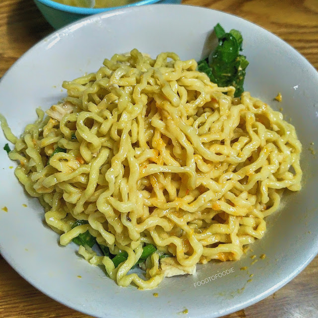 BAKMI AKIONG - FOODTOFOODIE