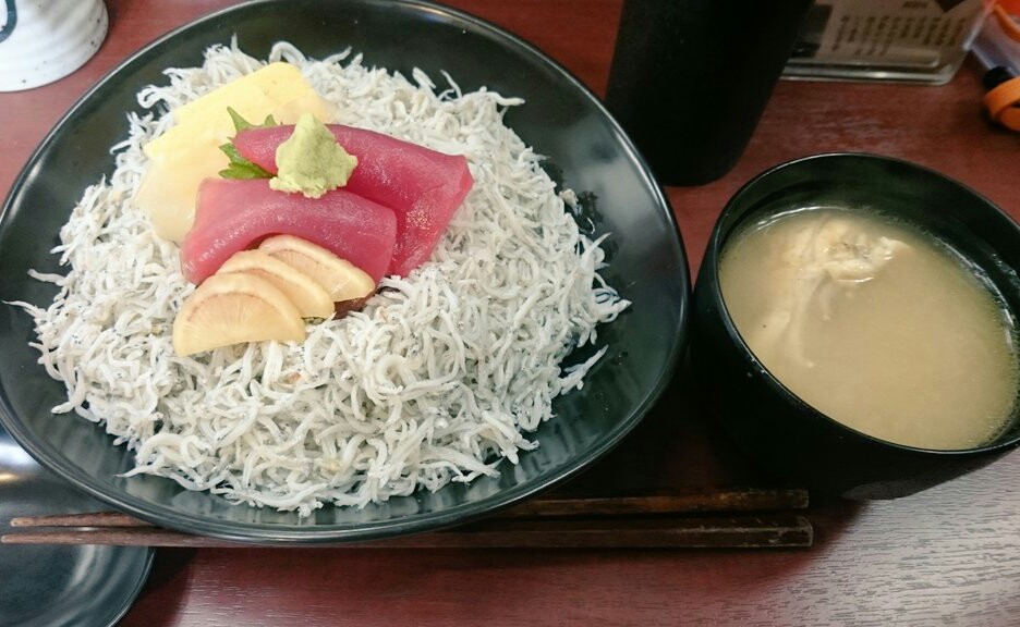 Shirasu-Don - Foodie Japan