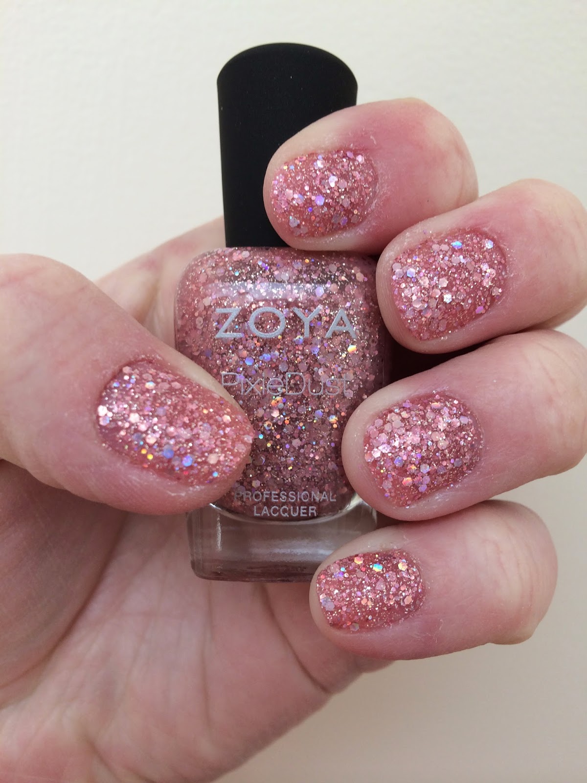 The Manic Painteress: Zoya Bar, Zoya Ginni, and Zoya Arlo: The Zoya ...