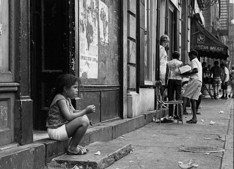 40 Black and White Photos Capture Everyday Life of Washington Heights ...