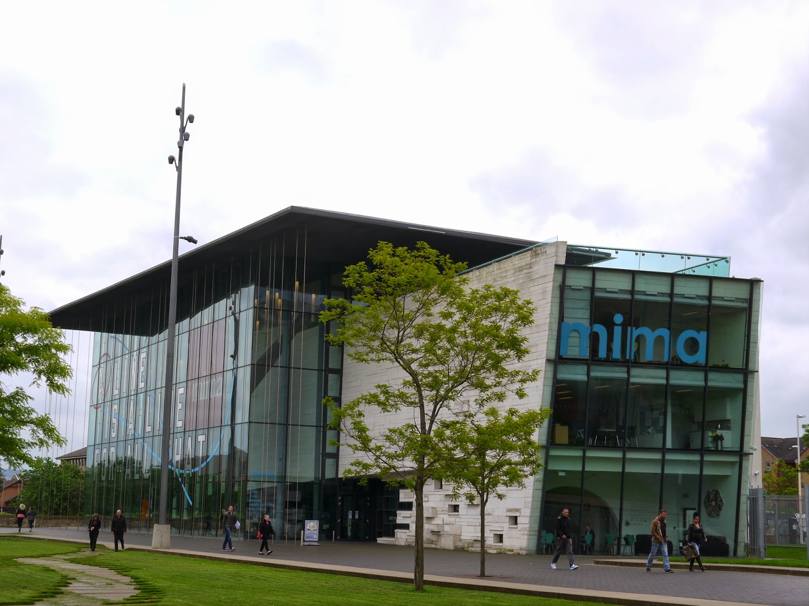 Adrian Yekkes: August 2014