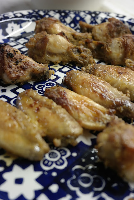 COZINHAR COM OS ANJOS: ASINHAS DE FRANGO COM UM TEMPERO ESPECIAL NO FORNO