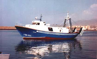 Barcos de pesca del Mediterraneo: El tobalo-Adra