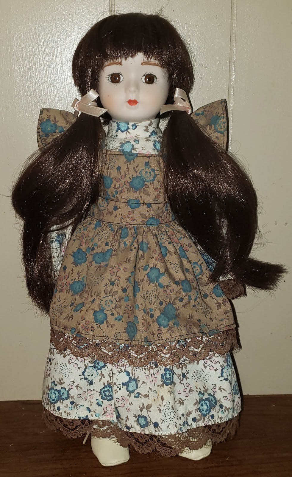 Confessions of a Dolly Lover: Throwback Thursday review: where's Walda?