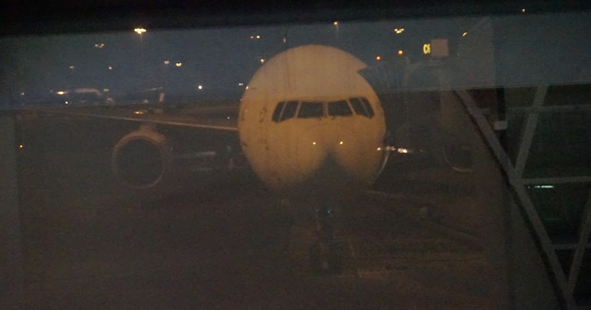 Zephyrous Travels: [Airline Review] - Thai Airways (TG670) / (TG671 ...